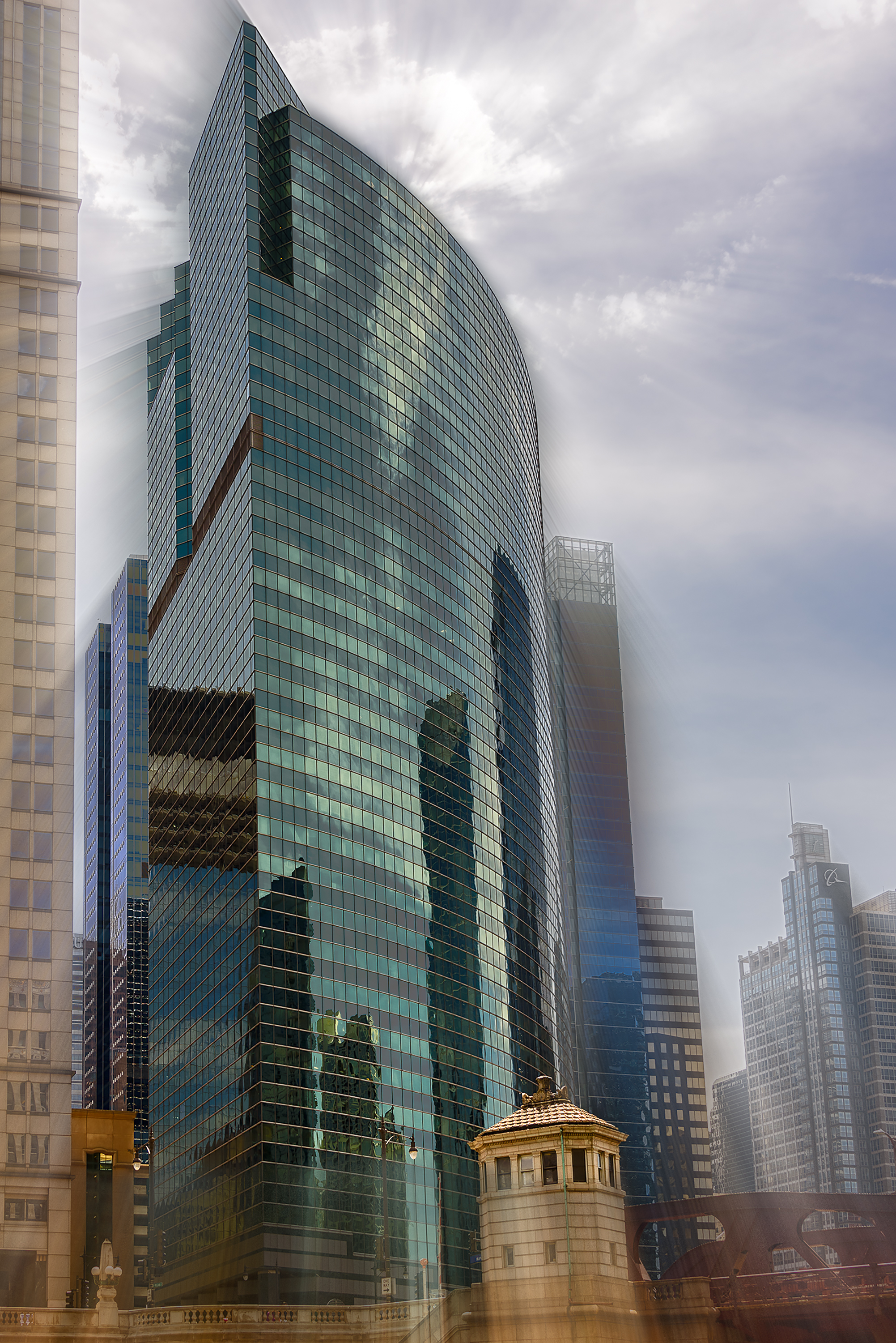 Chicago Reflections - Scenery and Architecture - Topaz Community